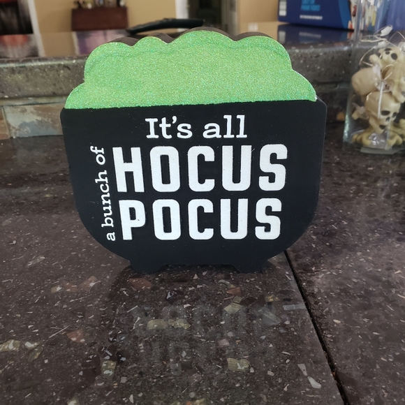 None | Accents | Hocus Pocus Wooden Caldron Decor | Poshmark